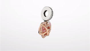 Mini Charm Cuore Be Love | Ciondolo | Placcato oro | Pandora IT